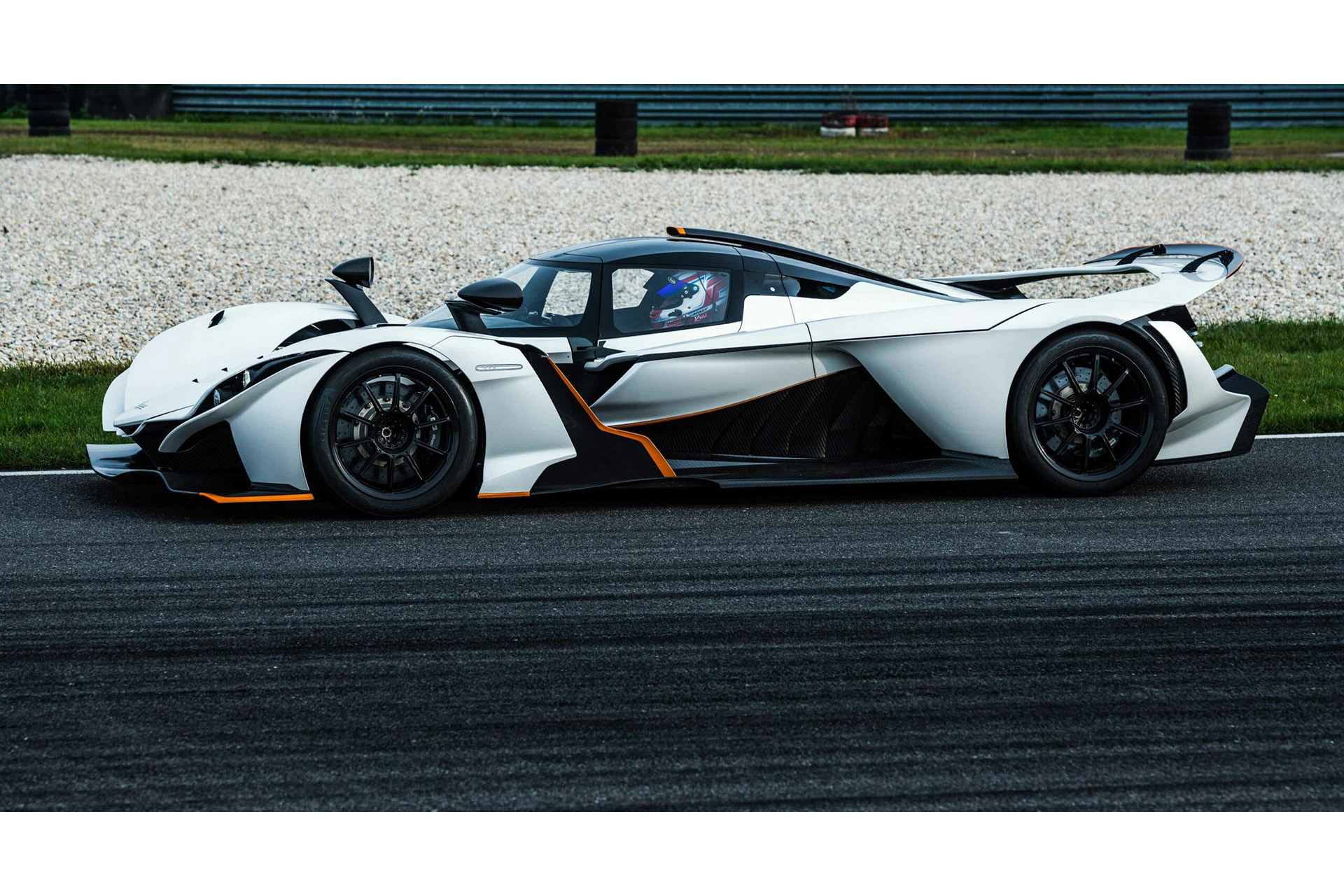 2023 Praga Bohema Side Wallpapers (41) - NewCarCars