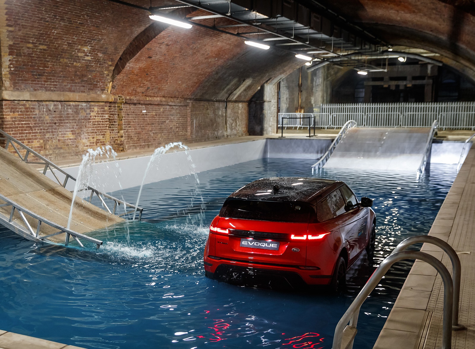 2020 Range Rover Evoque Rear Wallpapers (41) - NewCarCars