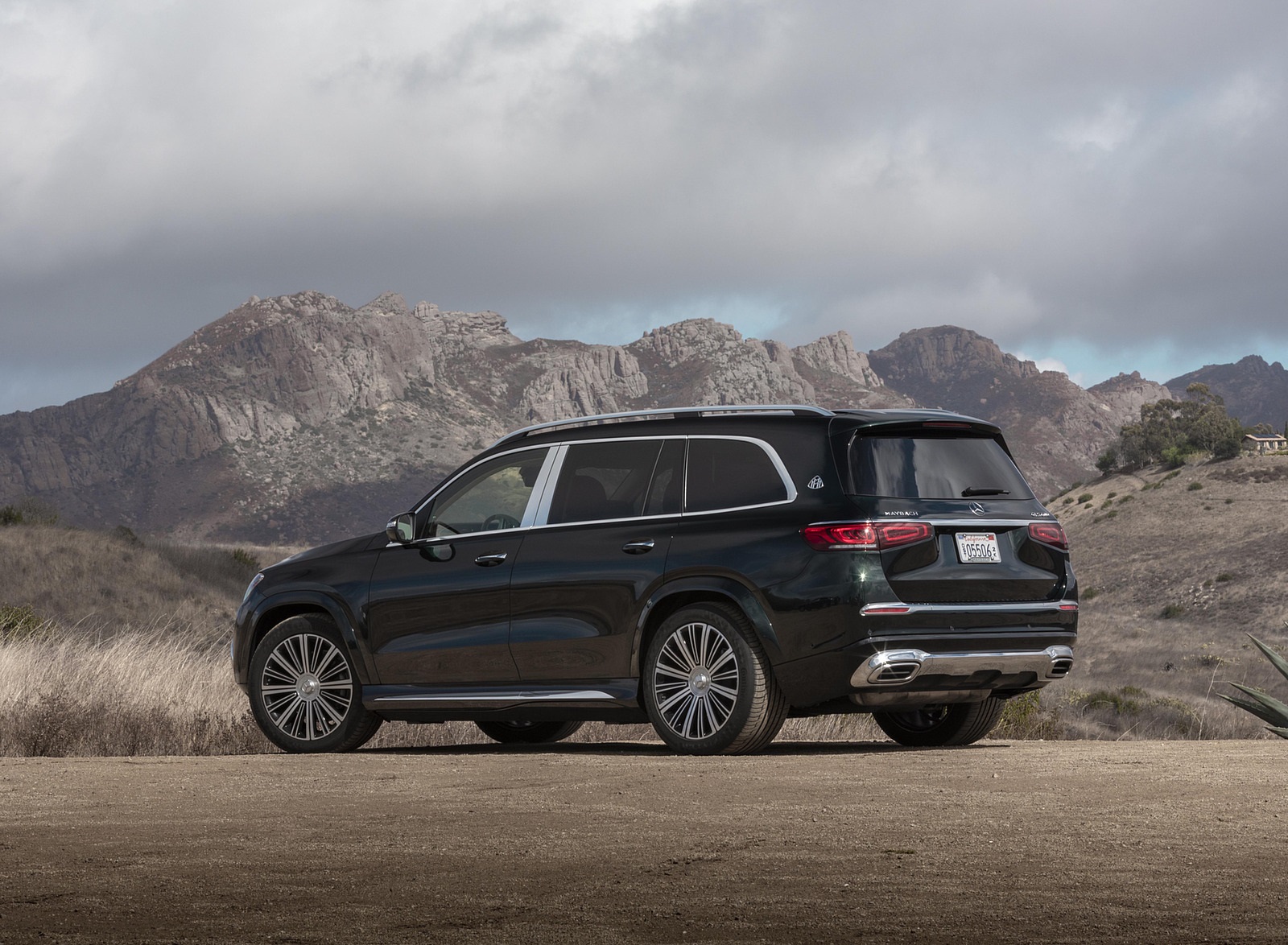2021 Mercedes-Maybach GLS 600 (US-Spec) Rear Three-Quarter Wallpapers ...