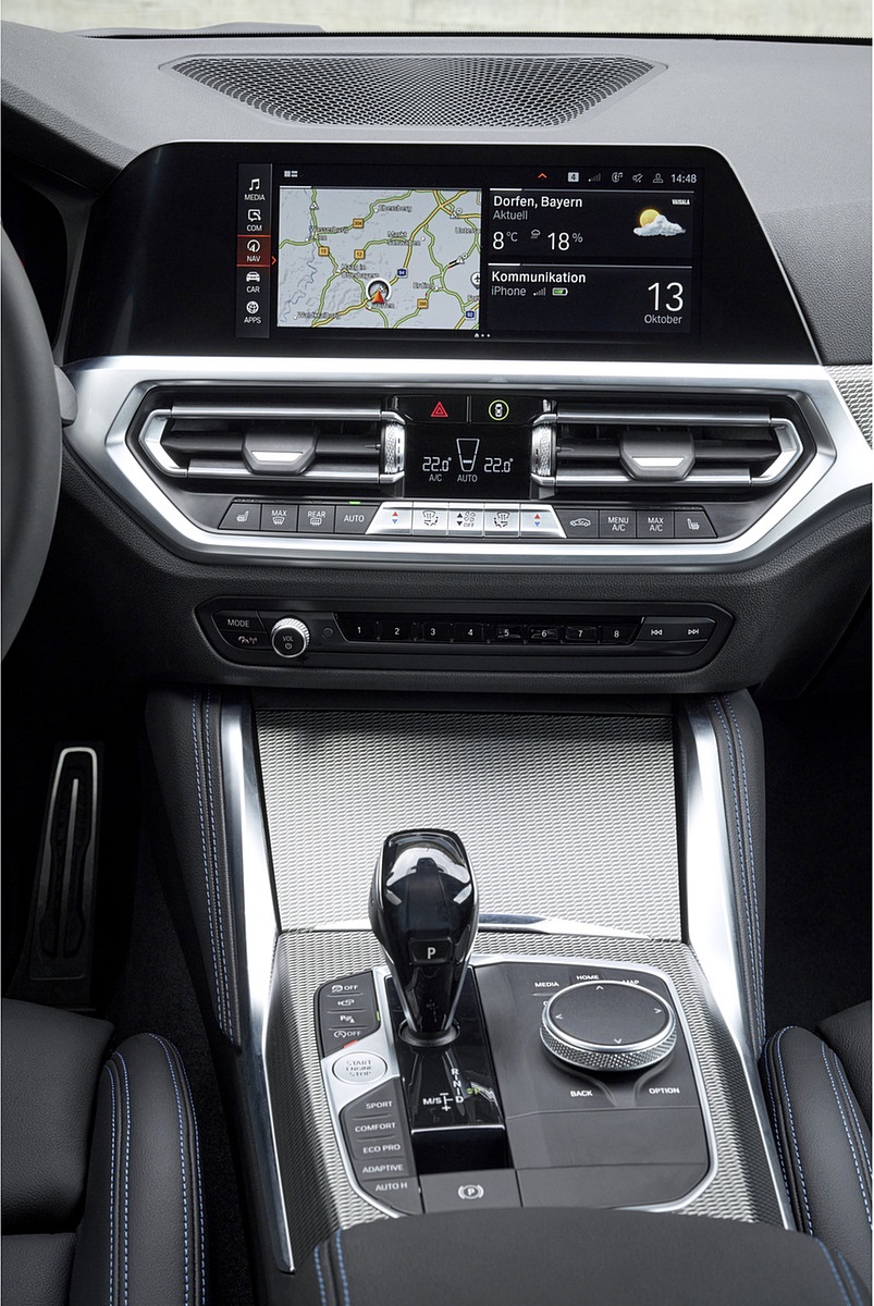 2022 BMW M240i Coupé xDrive (Color: Thundernight Metallic) Central ...